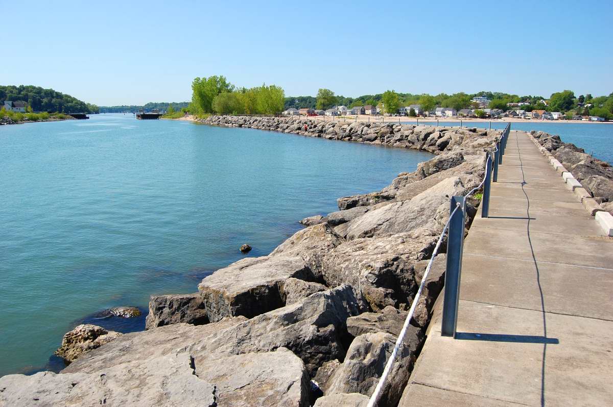 Living In Irondequoit, NY - Irondequoit Livability